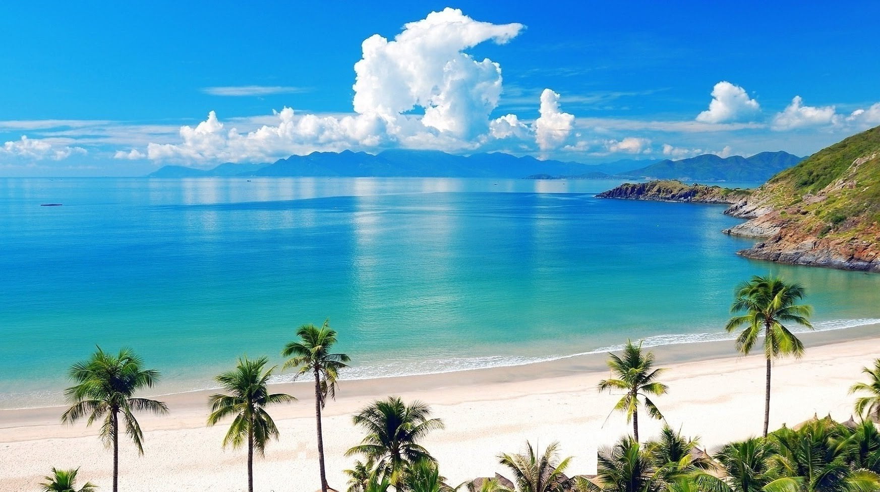 Palawan Island Facts & Information - Beautiful World Travel Guide Palawan Island Facts & Information - Beautiful World Travel Guide